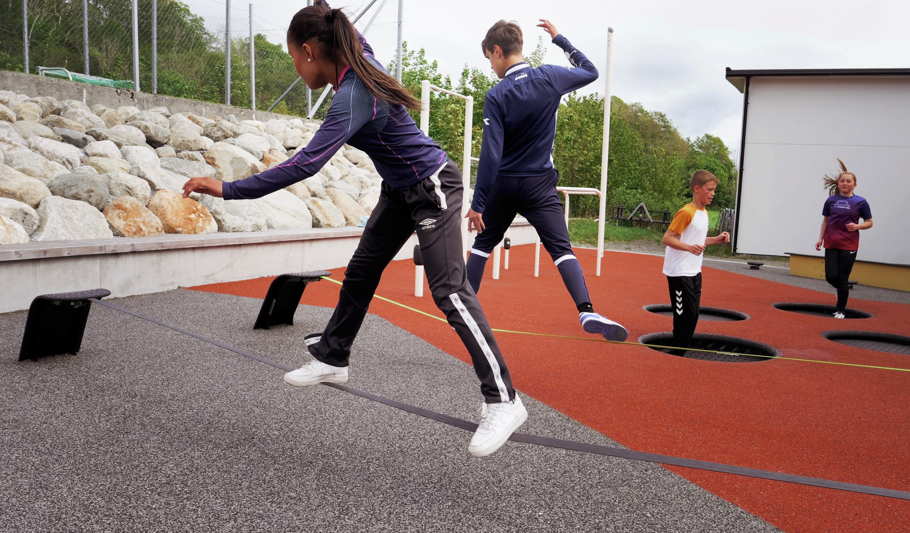 The ultimate slackline rack for the playground or sports ground